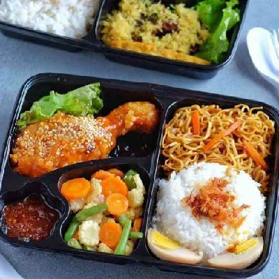 Telp/Wa 0811.433.2159 Catering Nasi Kotak Box Murah Lezat Manado HALAL - CATERING MANADO #1
