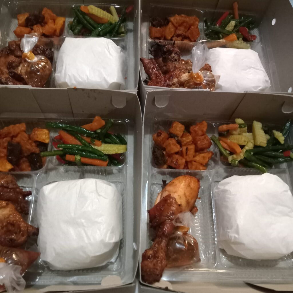 Catering Nasi Kotak Untuk Mahasiswa Unklab Manado HALAL